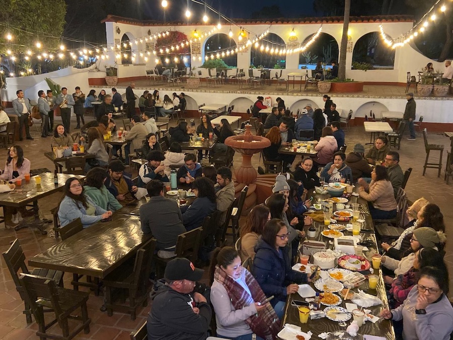 Celebrarán Centro Cultural Riviera y el Andaluz a los padres de familia