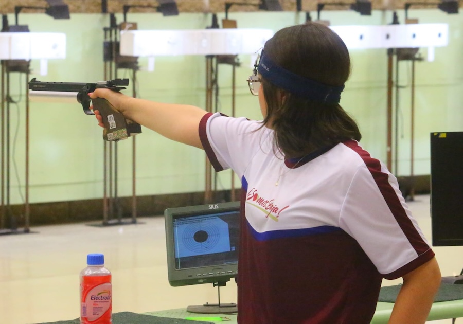 Es Maya Hernández, campeona nacional en pistola deportiva